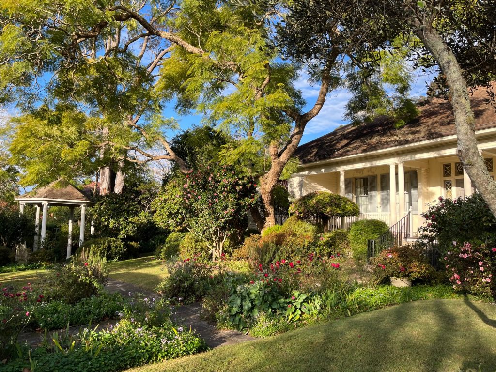 All About Eryldene: Gordon's Gorgeous Historic House and Garden - Ku ...