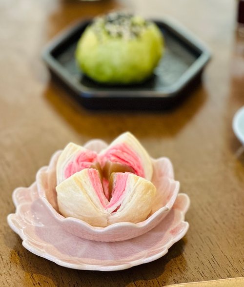 Ms. Right Teahouse Opens In The Old Sous Le Soleil Cottage - Ku-ring ...